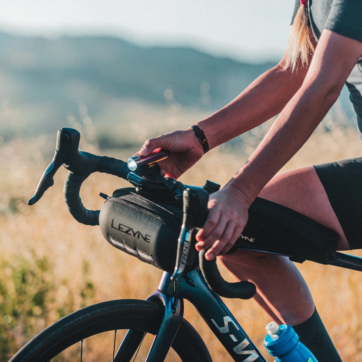 Lezyne Hard Bar Caddy – EpicSports Online Store